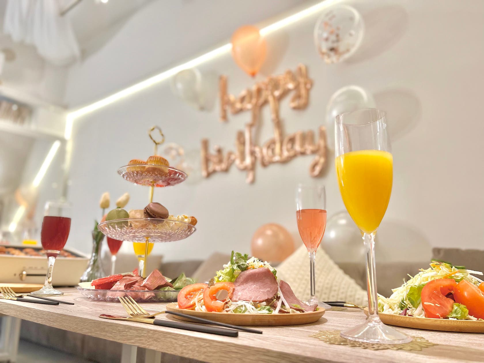 横浜で大人数OK❗️🚃コンビニ2分✨駅3分✨女子会✨お家デート✨誕生日会✨撮影✨映画鑑賞✨ゴミ捨てOK✨無料高速Wi-Fiの写真5