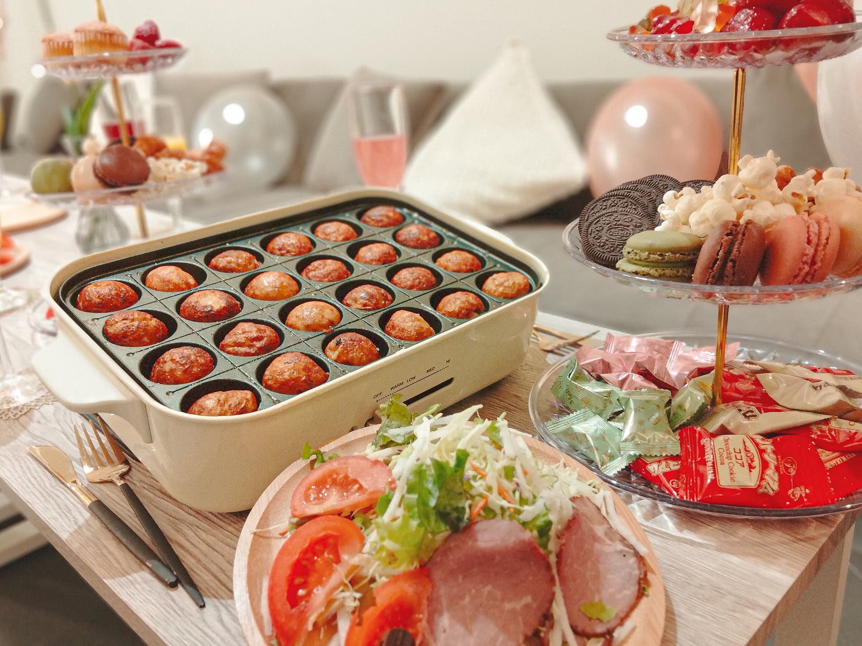 横浜で大人数OK❗️🚃コンビニ2分✨駅3分✨女子会✨お家デート✨誕生日会✨撮影✨映画鑑賞✨ゴミ捨てOK✨無料高速Wi-Fiの写真12