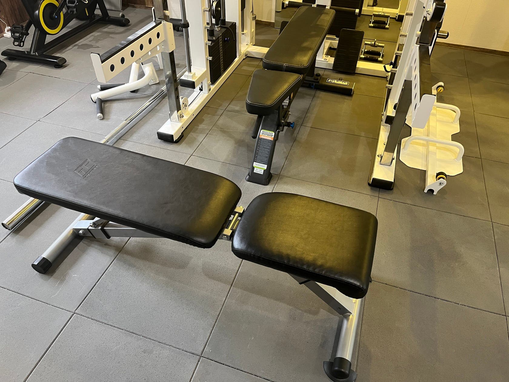 《御茶ノ水駅徒歩5分》完全個室レンタルジム　5in1ラック/ダンベル40kg　『SLIM FITNESS 御茶ノ水店💪』の写真6