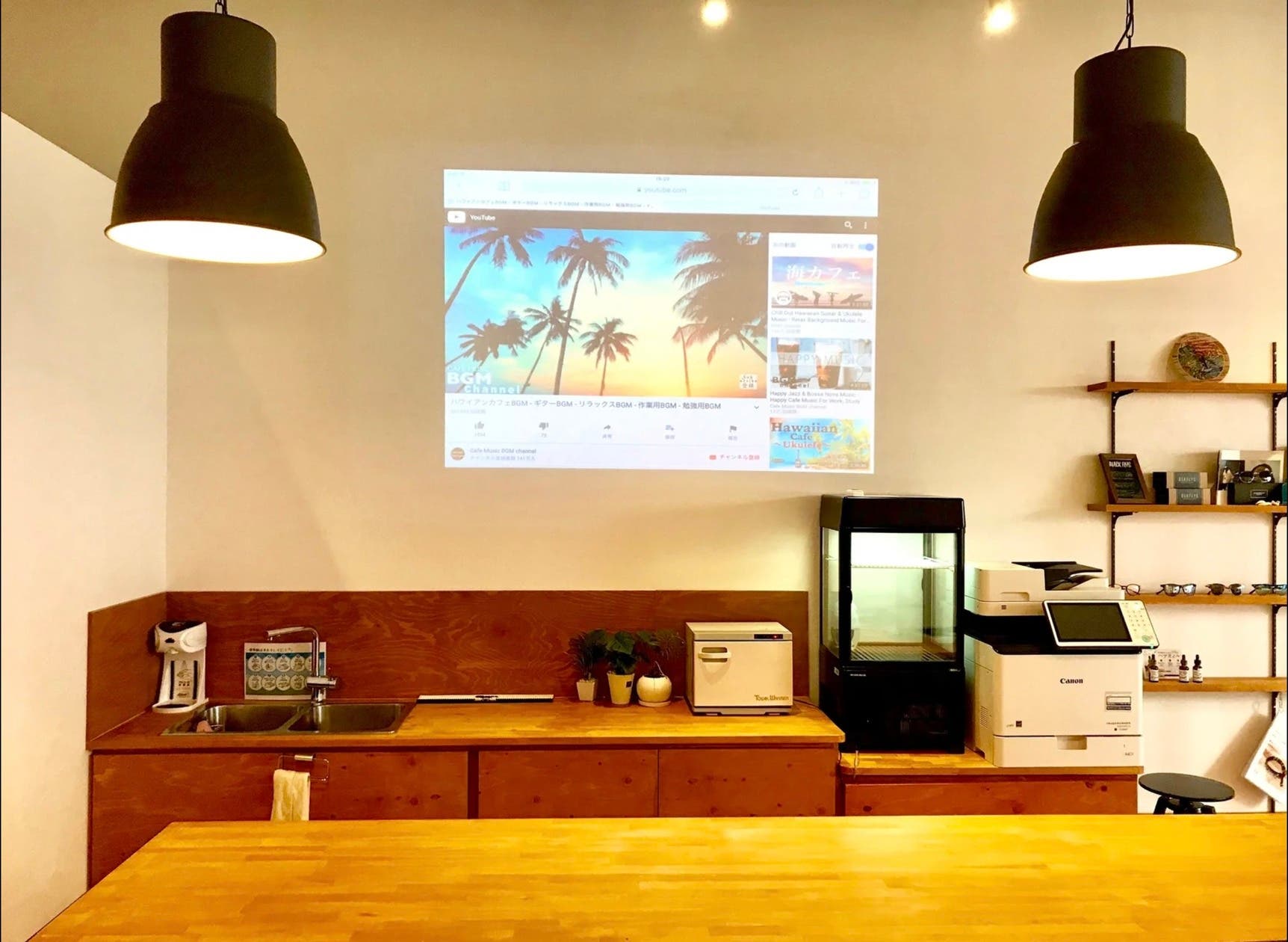 【西海岸風　心斎橋駅徒歩1分】10人〜30人向きのパーティ・セミナー・撮影などにぴったり！キッチン付きレンタルスペースの写真6