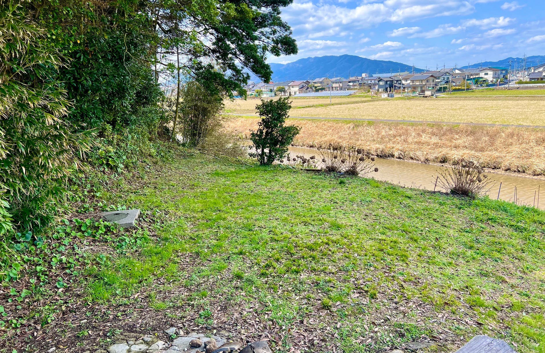 出雲空港から車で15分、JR駅から5分！温泉も近い貸し切りプライベートミニアウトドアスペースの写真8