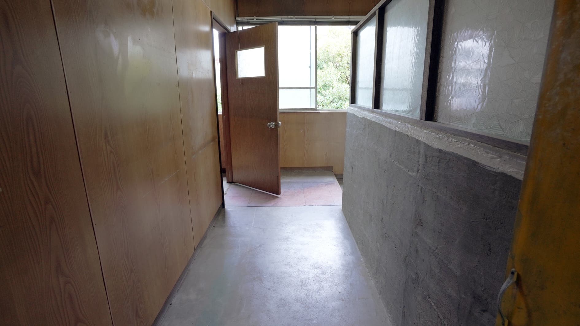 廃墟スタジオ【ビル全体貸し】千種駅徒歩5分　昭和の衰退した空気を感じられるスタジオの写真23