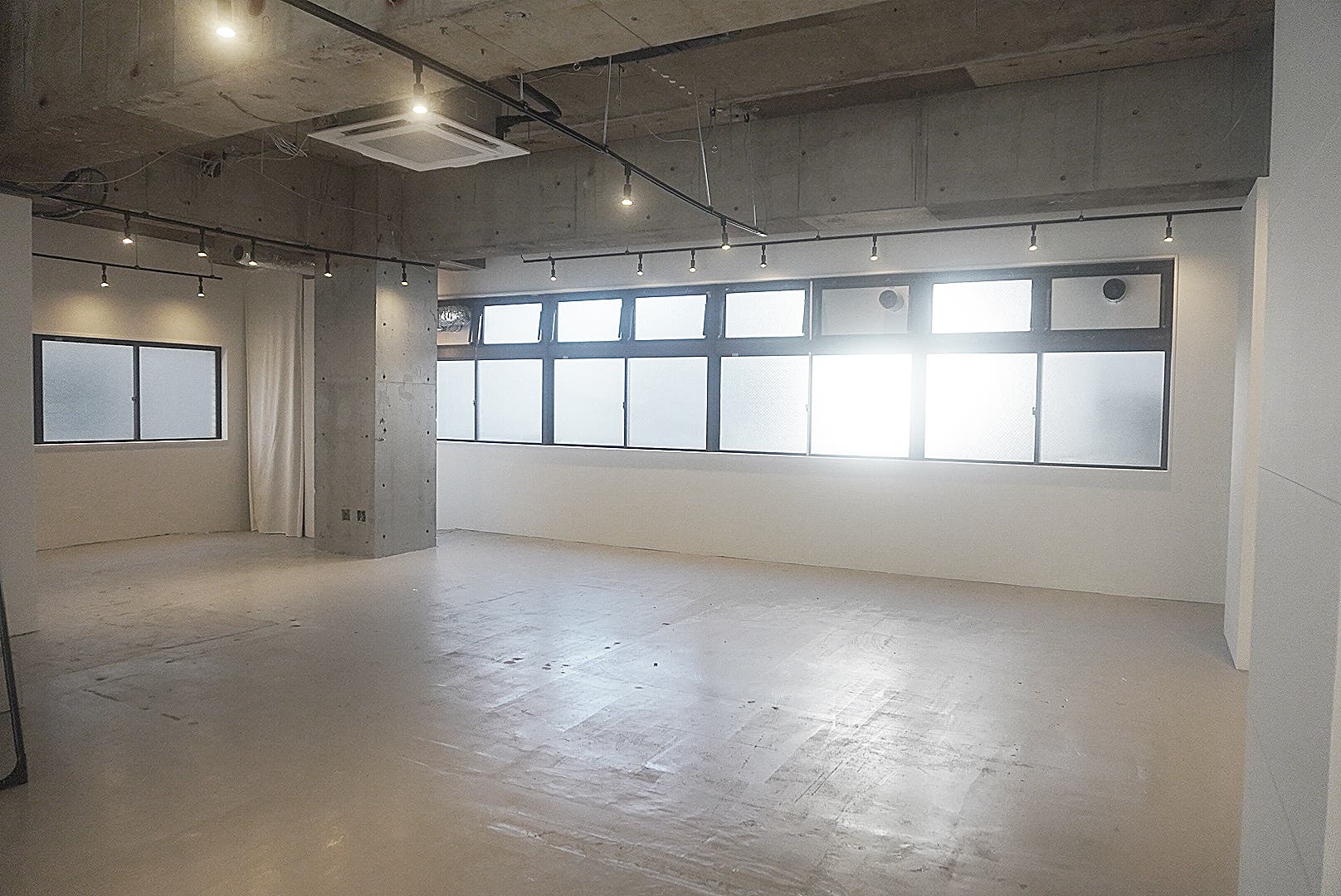 表参道駅徒歩1分、青山通り沿いの133㎡のギャラリースタジオの写真13