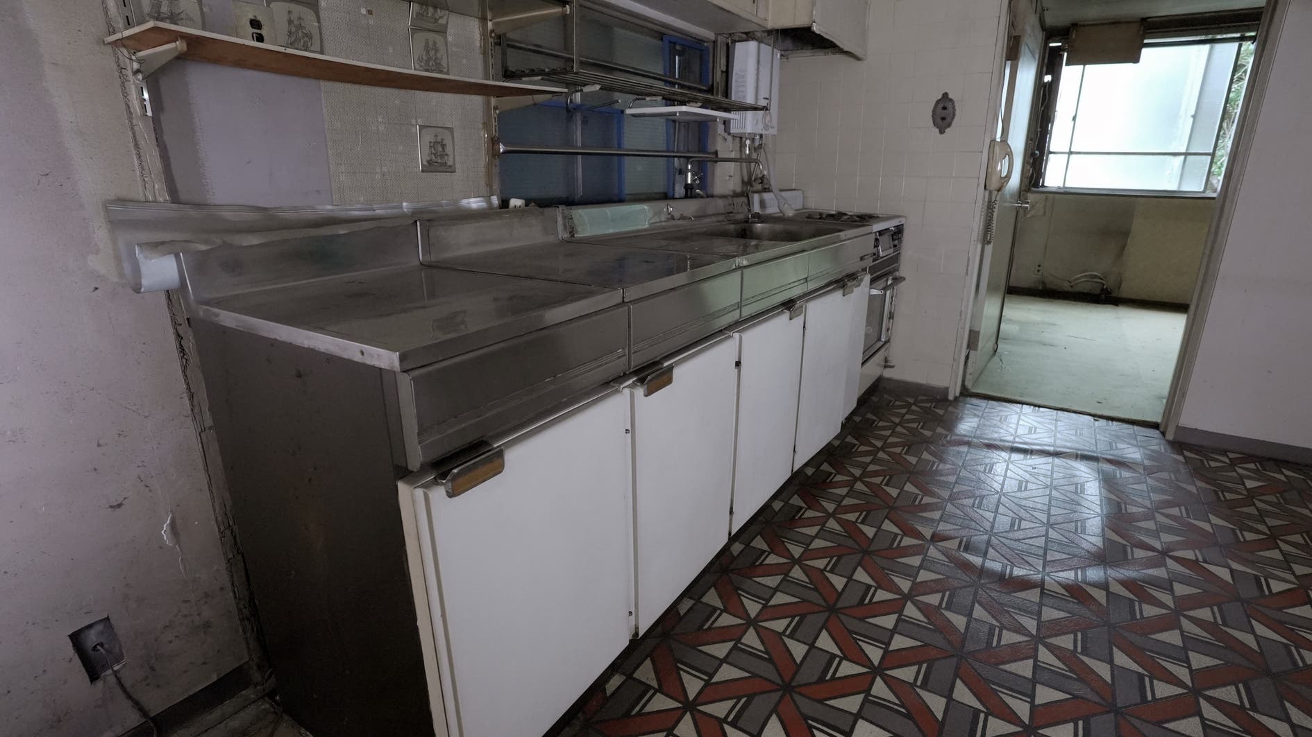 廃墟スタジオ【2階】のみのレンタルです。千種駅徒歩5分　昭和の衰退した空気を感じられるスタジオの写真5