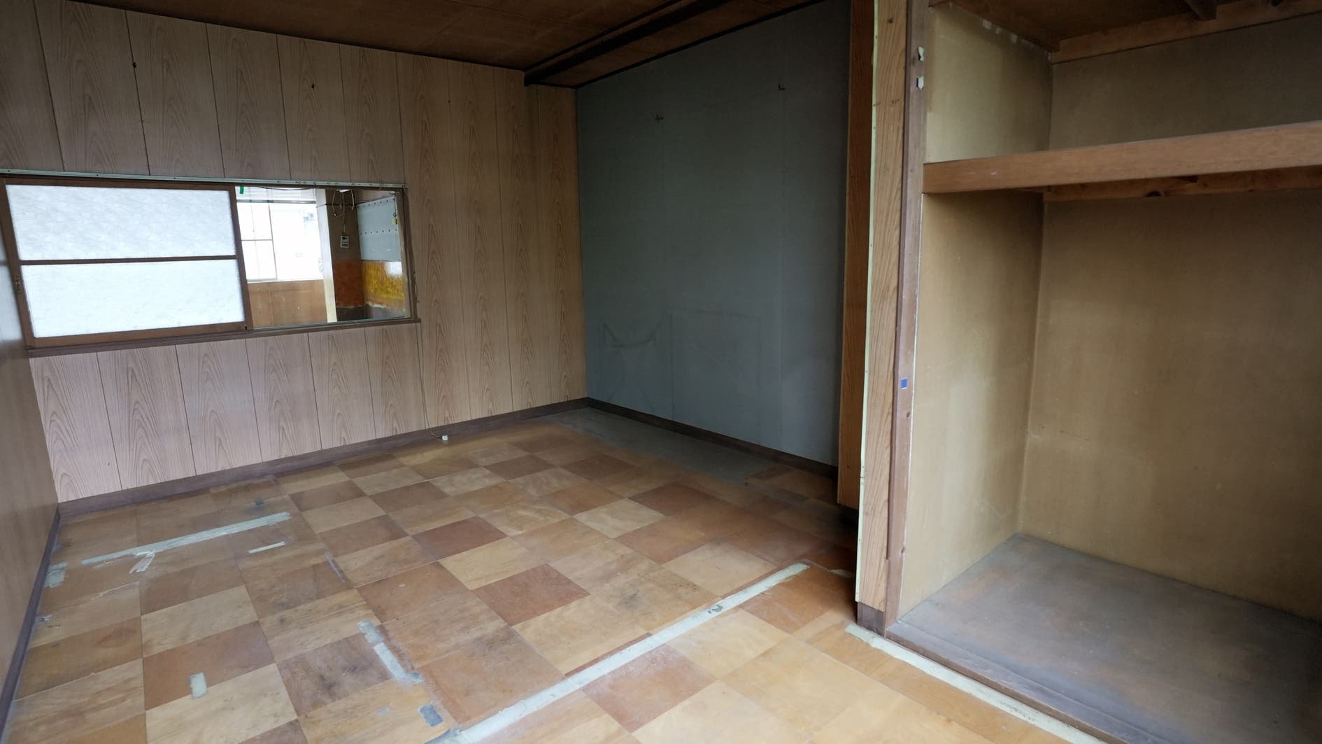 廃墟スタジオ【3階】のみのレンタルです。千種駅徒歩5分　昭和の衰退した空気を感じられるスタジオの写真5