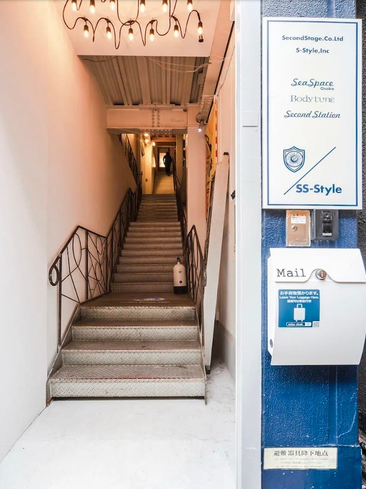 【西海岸風　心斎橋駅徒歩1分】10人〜30人向きのパーティ・セミナー・撮影などにぴったり！キッチン付きレンタルスペースの写真16