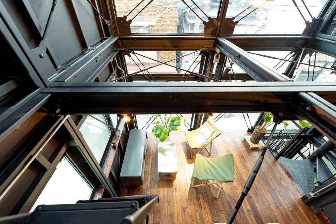 ✨大阪✨圧倒的な存在感✨吹き抜け空間が魅力✨ガレージハウス✨ガラス張り✨車・バイクの撮影等✨かっこいい✨ロフト有りの写真18