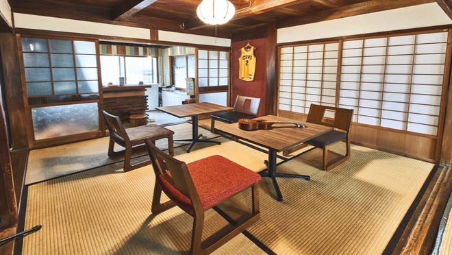 牛窓の海沿いの古民家 まるまる貸し切り 撮影・パーティーなど多目的スペースの写真2