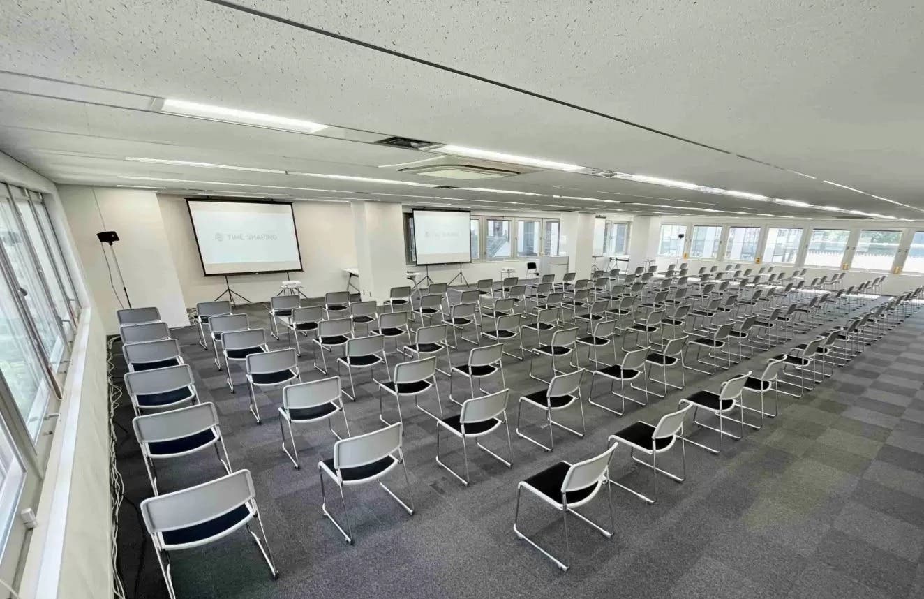 九段下研修ルーム【九段下駅1分】セミナー形式136名着席可の大型会議室の写真13