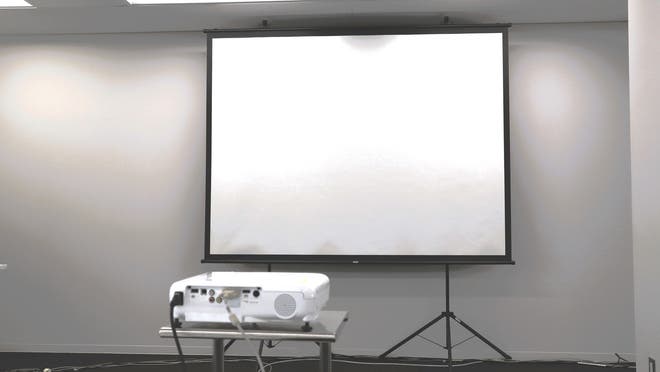 九段下研修ルーム【九段下駅1分】セミナー形式136名着席可の大型会議室の写真17