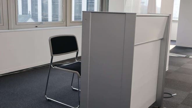 九段下研修ルーム【九段下駅1分】セミナー形式136名着席可の大型会議室の写真19