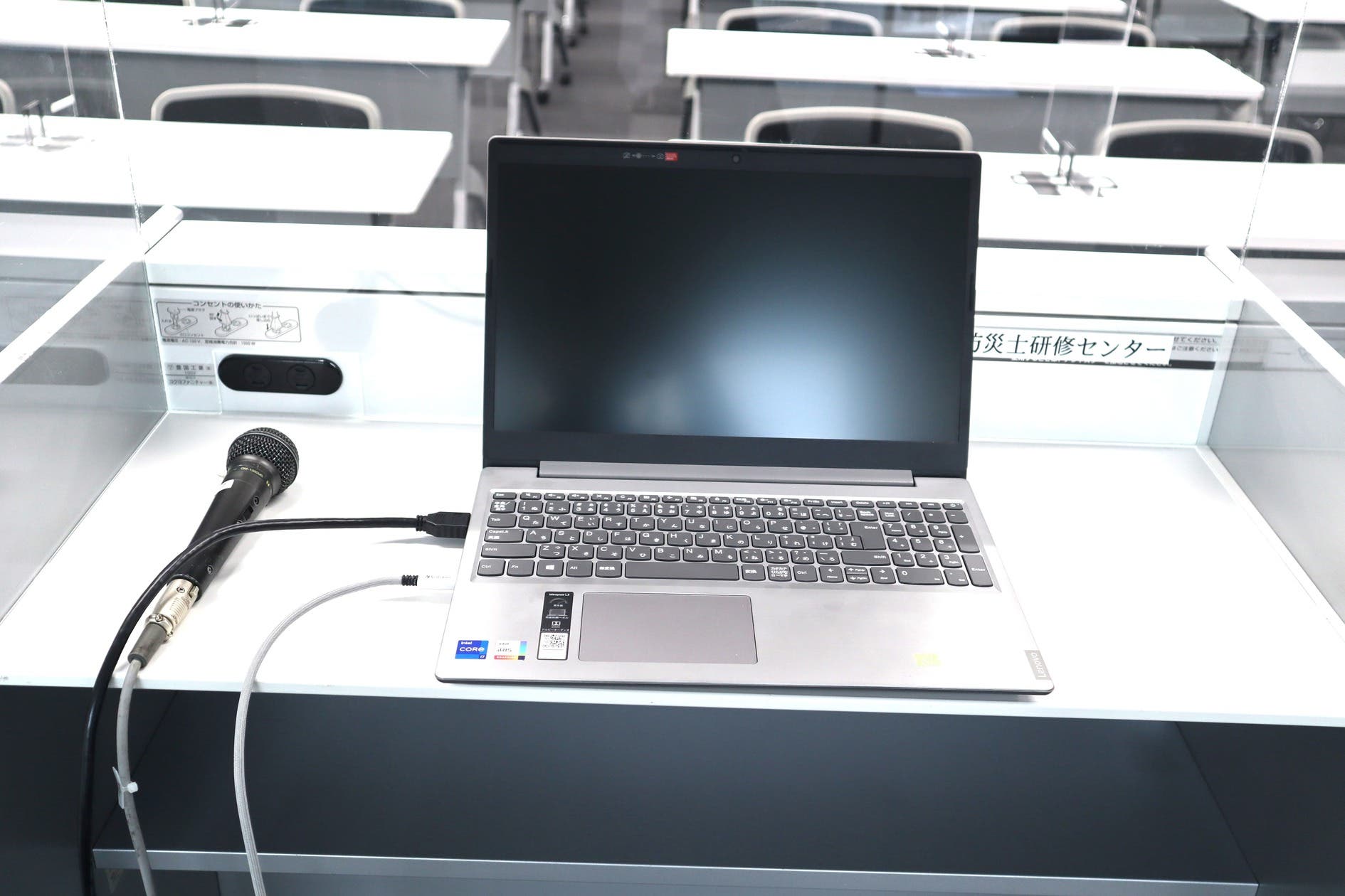 九段下研修ルーム【九段下駅1分】セミナー形式136名着席可の大型会議室の写真20