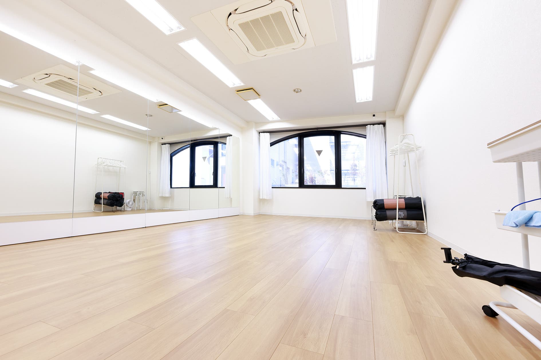 ＜東京メトロ赤坂見附駅１分＞ダンスができるレンタルスタジオ/幅7.7m高さ2.0の鏡付き/グループ・個人練習に最適　赤坂店の写真20