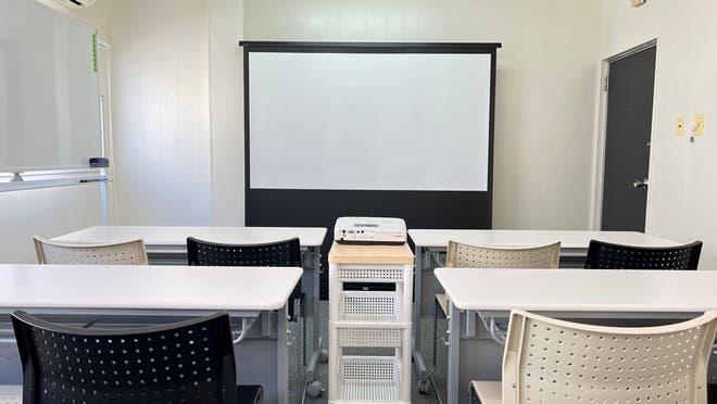 🎯心斎橋徒歩1分🎯【インボイス対応で経費も安心】🌈追加料金不要🌈エアコン4台🌈30人収容🌈◆お気軽会議室心斎橋sea◆の写真7