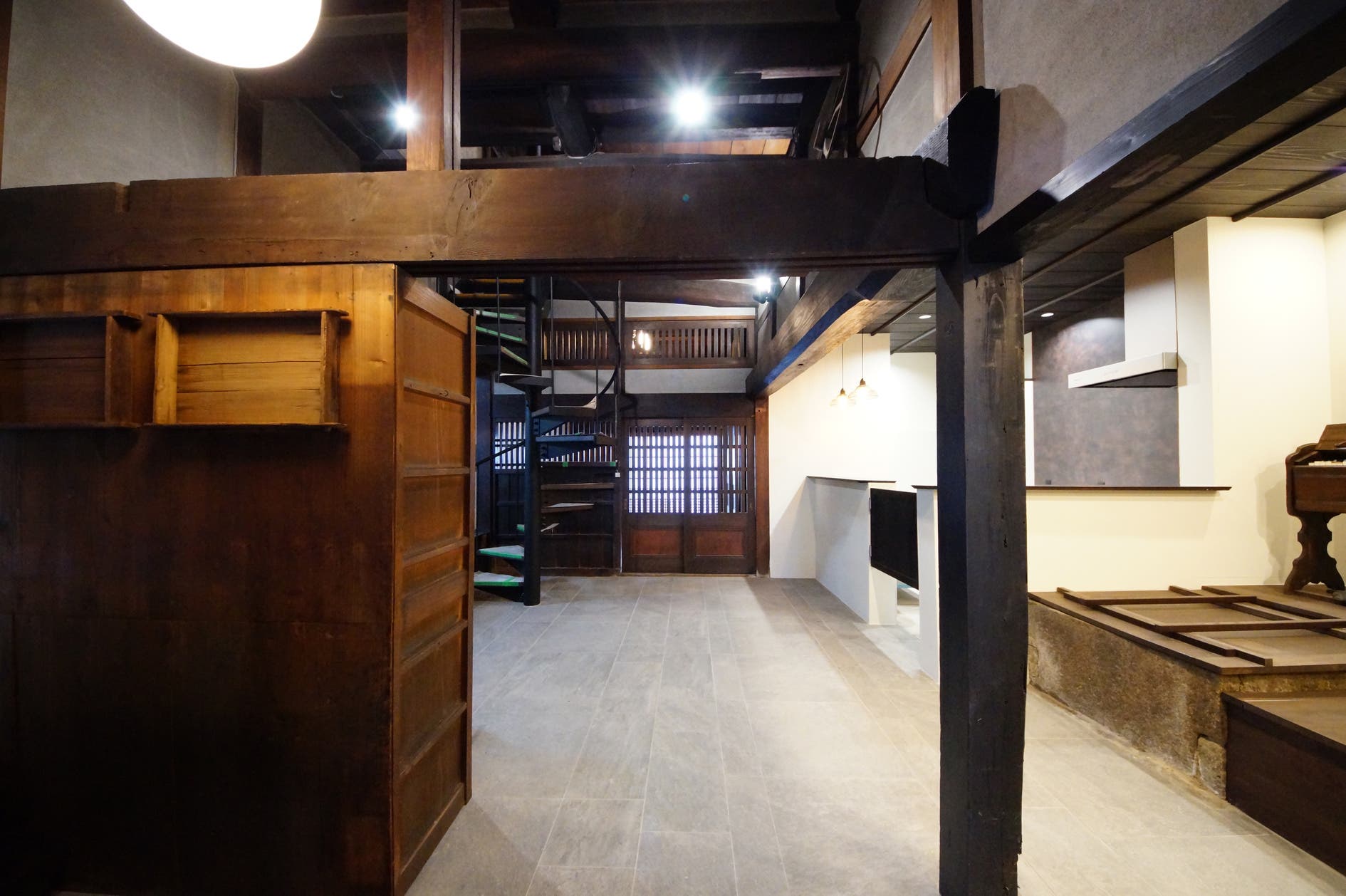 奈良県香芝市二上山駅前１分の好立地築１００年以上の歴史的古民家レンタルスペースの写真5