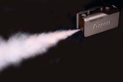 機材レンタル　スモークマシーンの画像1