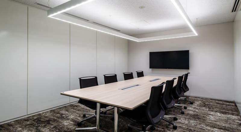 【那覇市/旭橋駅徒歩2分】8名貸会議室_RoomB【電源・Wi-Fi・モニター・業務用プリンタ】