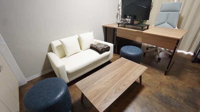 <ワークルーム新大阪>✨セール中✨駅近🚃Wi-Fi📶モニター無料🖥テレワーク/Zoom/会議/商談/作業場所の写真7