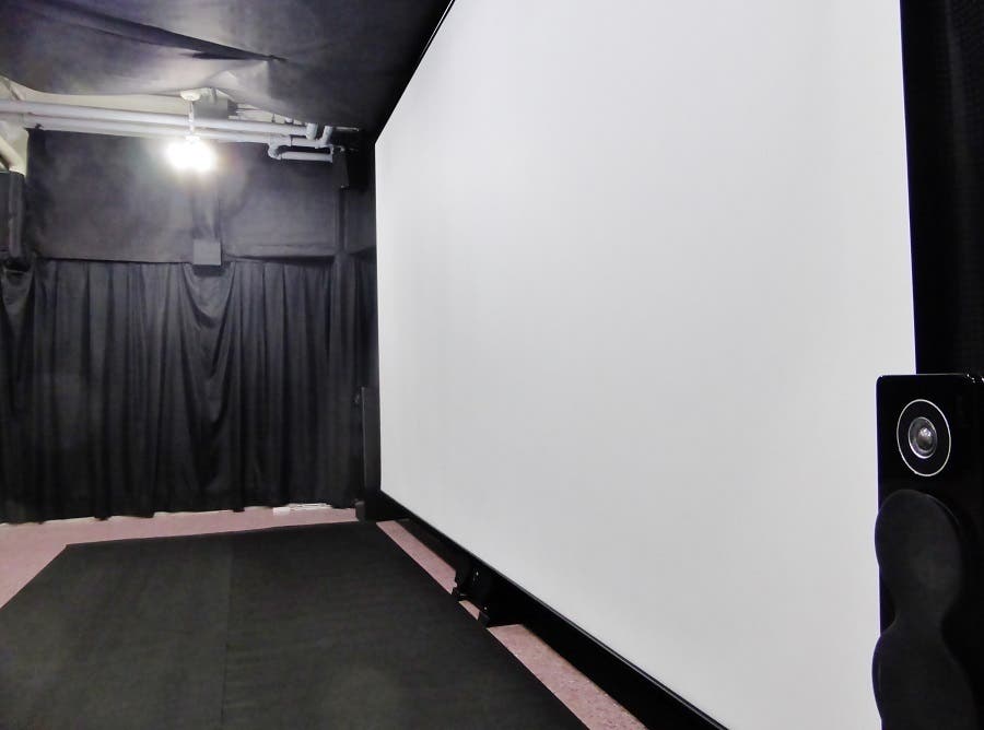 神奈川県横浜市 ”日本一 圧倒的激安" の「200インチ大画面シアター・ＴＶゲームルーム」の写真6