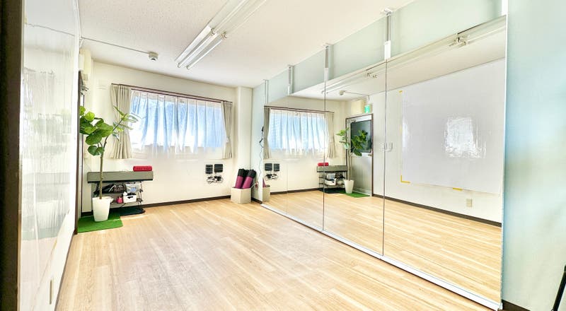 【公式予約】コソ練専用！貸切スタジオ！ダンス・フィットネスにピッタリ💪備品オプションぜんぶ無料✨｜光回線Wi-Fi｜