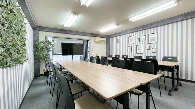 【荻窪駅徒歩2分!30名利用可!】綺麗な室内!WiFi・大型モニター・ホワイトボード・備品類全て無料!ふれあい貸し会議室 荻窪Bの写真6