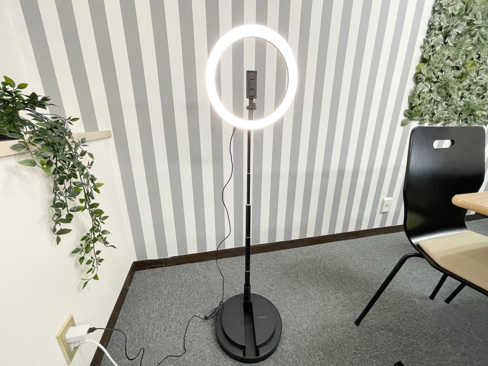 【荻窪駅徒歩2分！30名利用可！】綺麗な室内！WiFi・大型モニター・ホワイトボード・備品類全て無料！ふれあい貸し会議室 荻窪Bの写真14