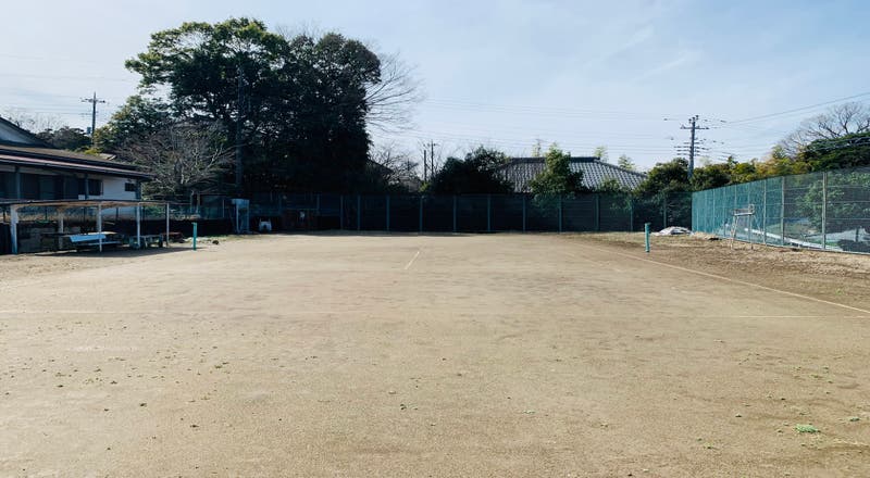 千葉県柏市にある貸切テニスコート。ゲートボールやモルック、ドローン練習など様々な用途でご利用可能！