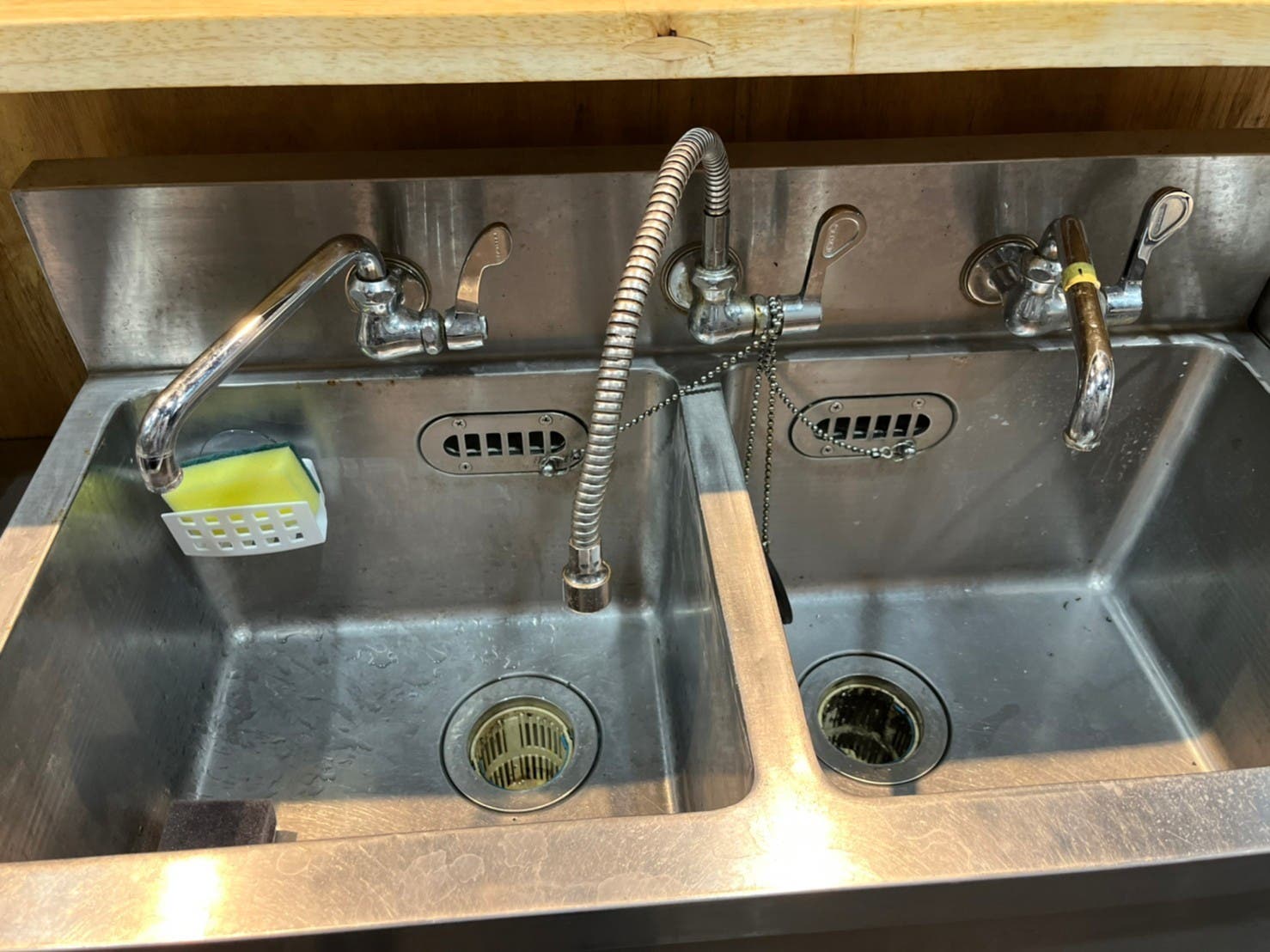 【赤坂見附駅3分】貸し切りBAR・各種パーティー/ポーカーテーブル有/2次会/女子会/飲み放題/ポーカーテーブル有の写真14