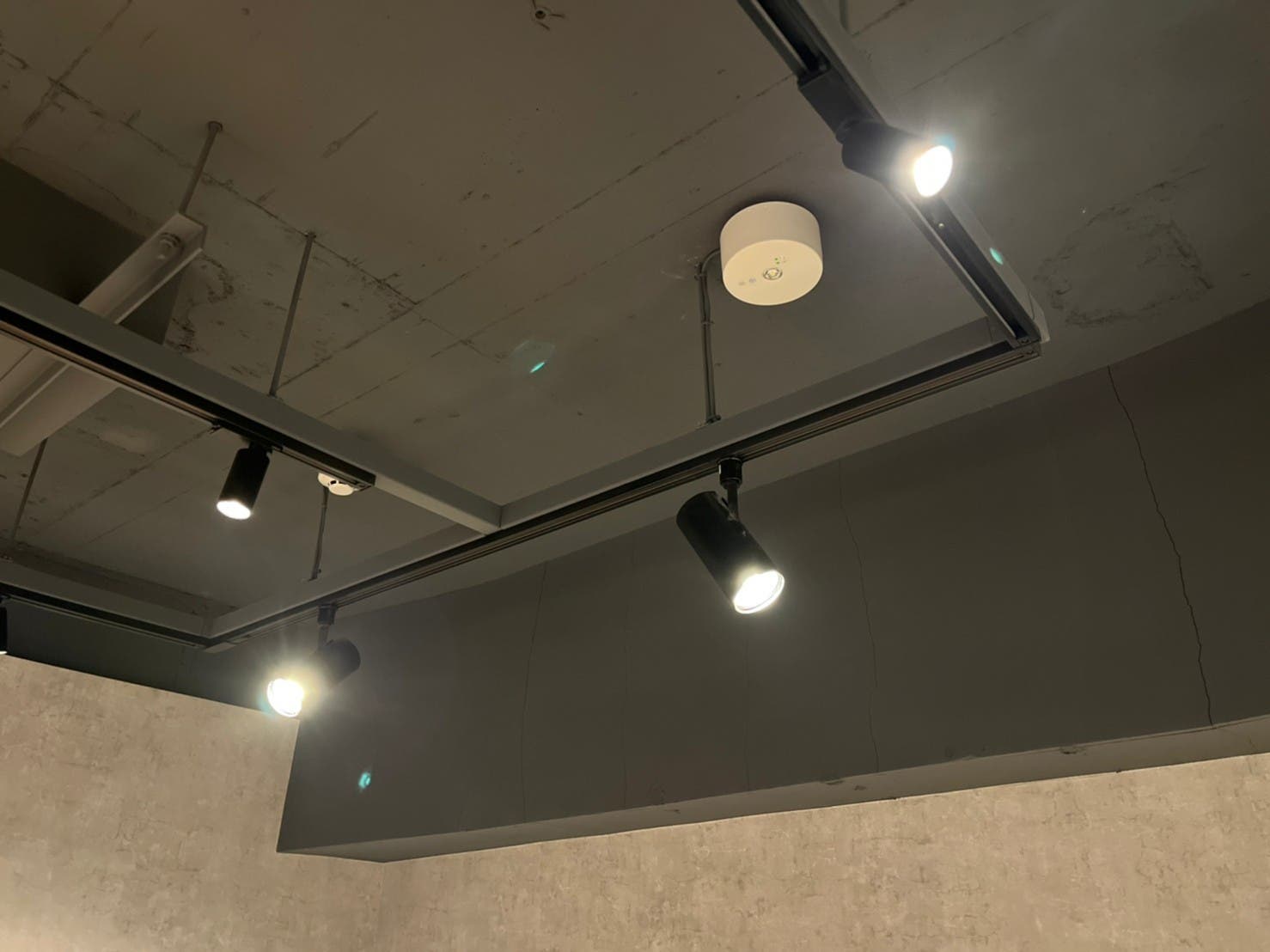 【赤坂見附駅3分】貸し切りBAR・各種パーティー/ポーカーテーブル有/2次会/女子会/飲み放題/ポーカーテーブル有の写真18