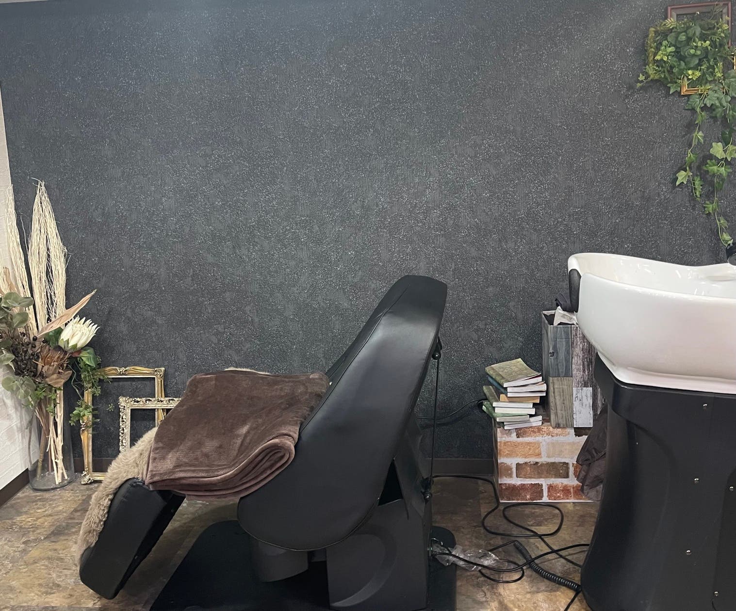 渋谷駅徒歩3分/宮益坂/ヒカリエ徒歩1分/フリーランス美容室/撮影、ヘアメイクにもオススメの隠れ家美容室の写真7