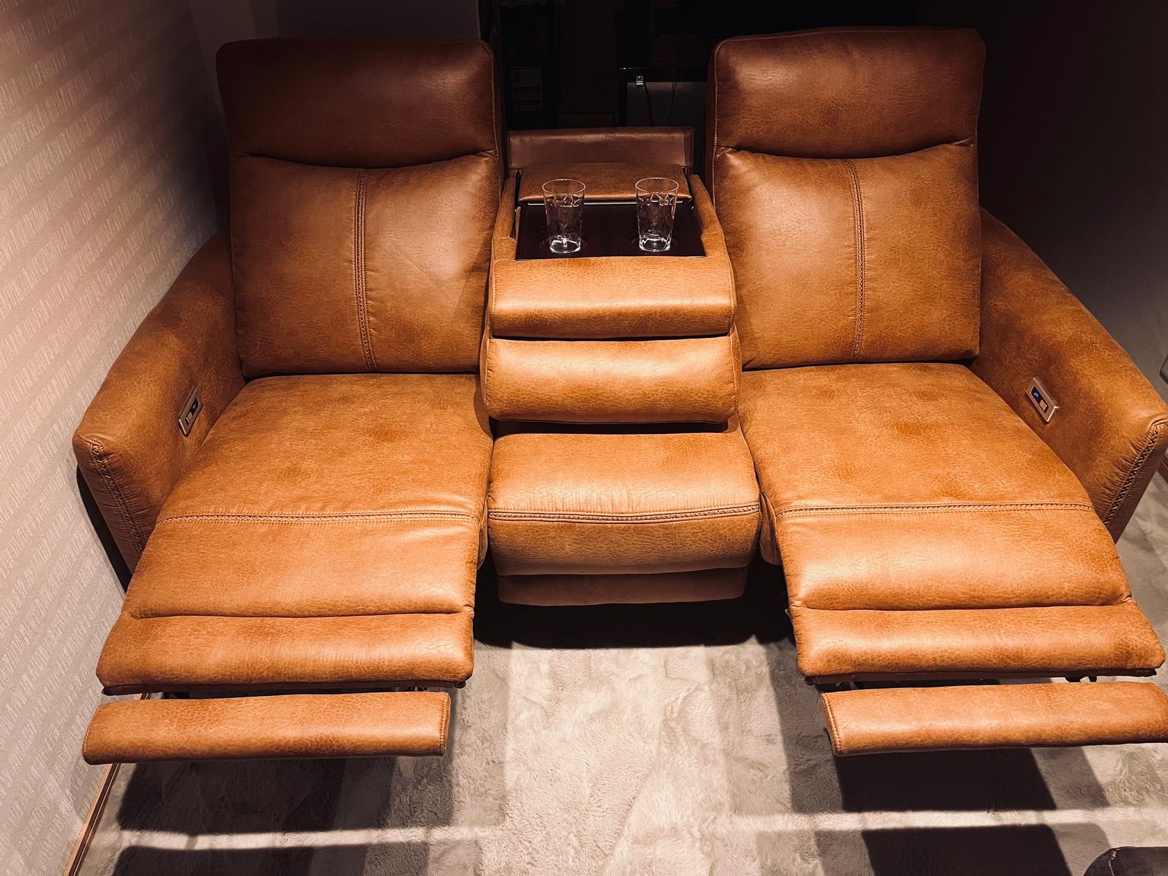 🎉NEW特割🎉【元住吉駅1分】大画面100inch🎬リクライニング💺デート💑ネトフリ・ゲーム・パーティー🎉学割🏫商店街🛍の写真2