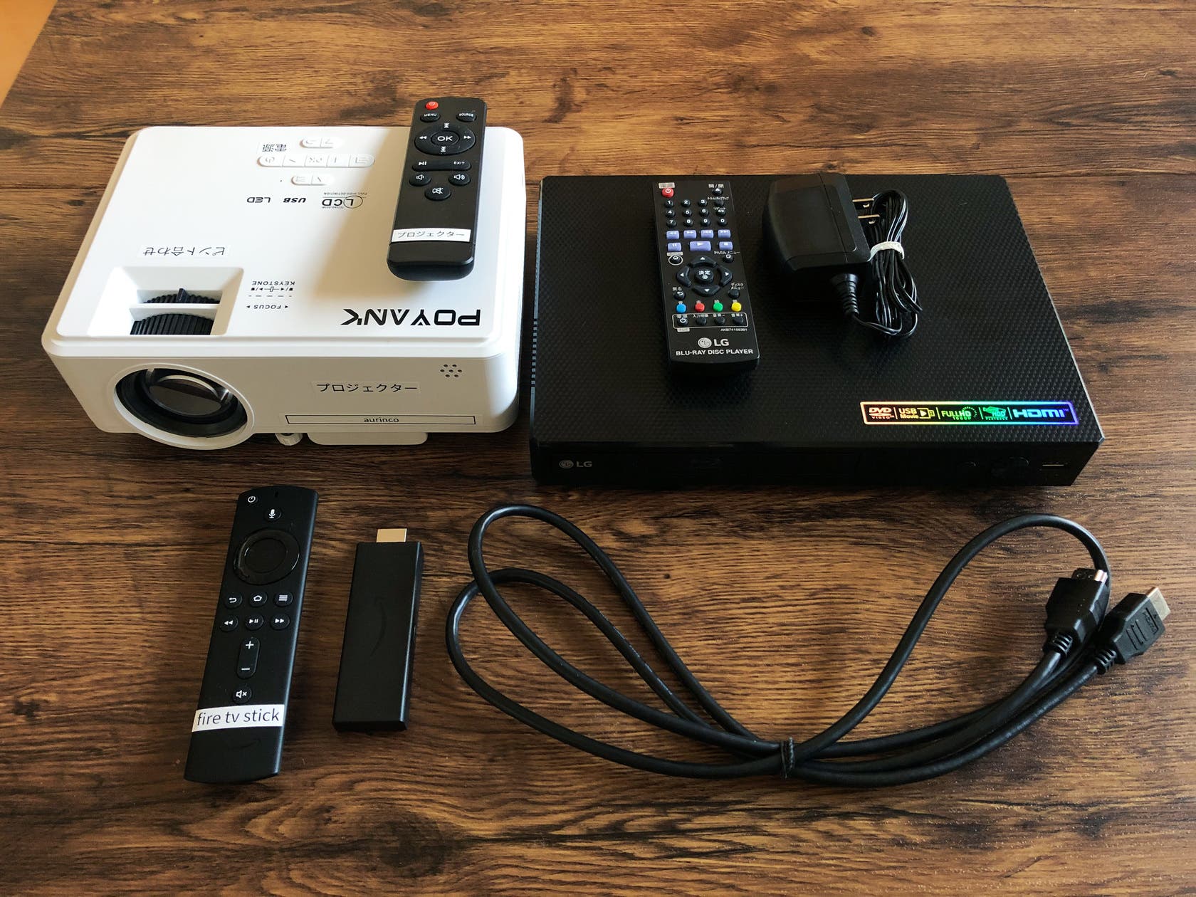 プロジェクター・大型スクリーンの画像1