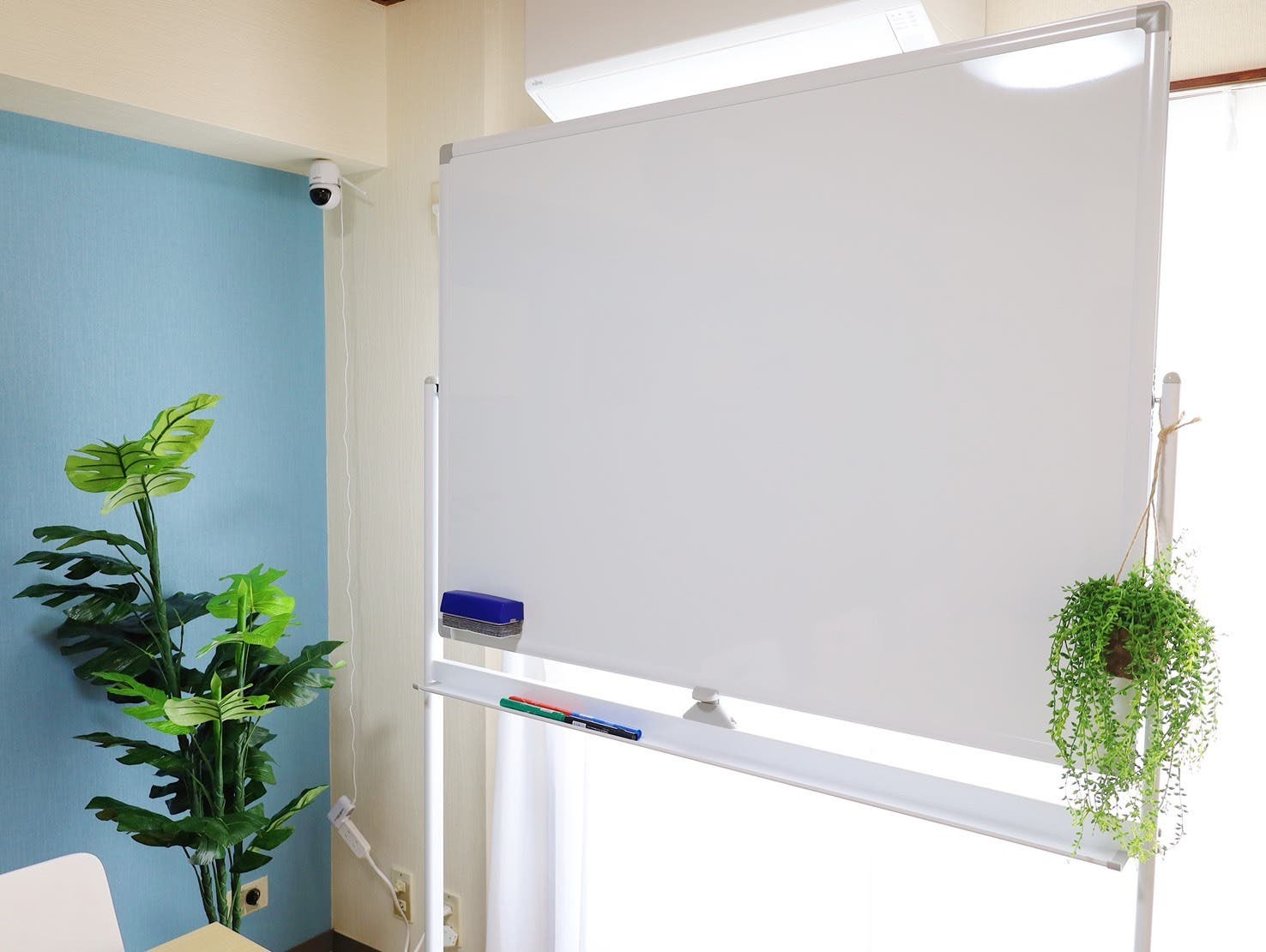 ＜日暮里FRIENDS X＞Wi-Fi📶プロジェクター無料🎥テレワーク/Zoom/会議/商談/作業場所の写真7