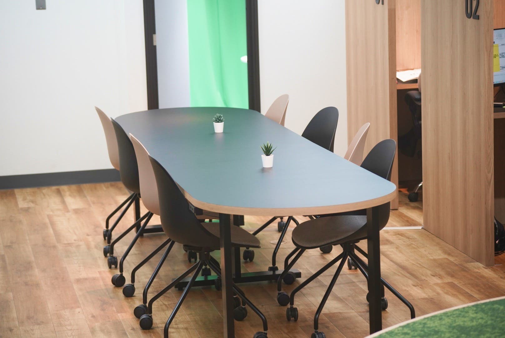 【会議室】渋谷駅徒歩1分✨明治通り沿いのオフィスビルで綺麗！の写真8