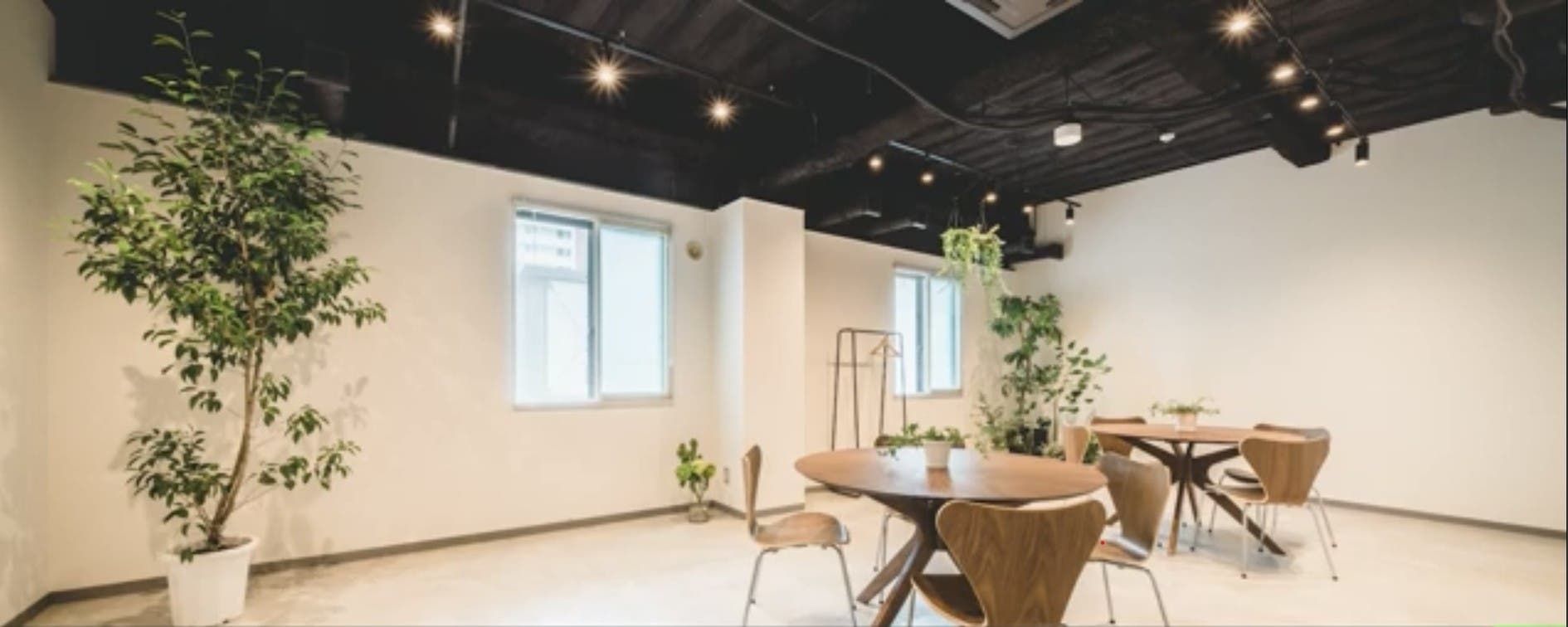 控室・別室(約37㎡)の画像1