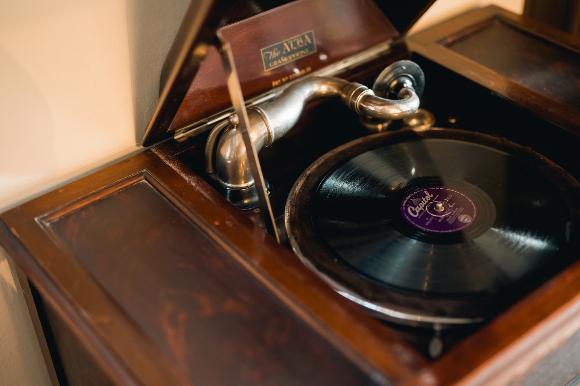 西洋邸宅 葉山の歴史ある邸宅をリノベーション！ 全館/個室貸切可能 海近 撮影 控え室あり 貸切パーティー 特別な会食 謝恩会の写真7