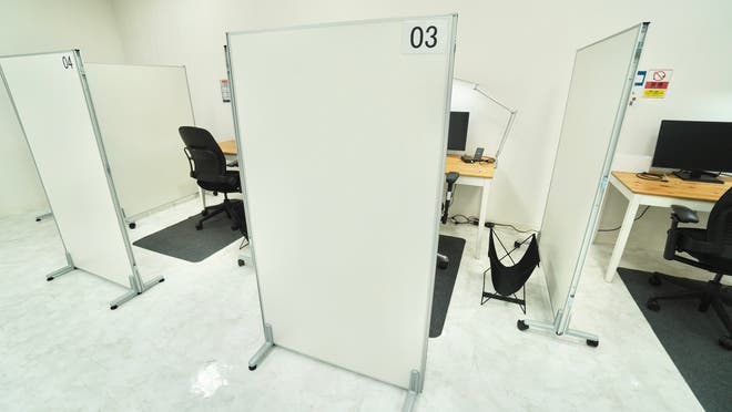 <南大沢テレワークステーション ワークデスクNo.3>光回線Wi-Fi📶モニター🖥テレワーク/ZOOM/自習の写真4