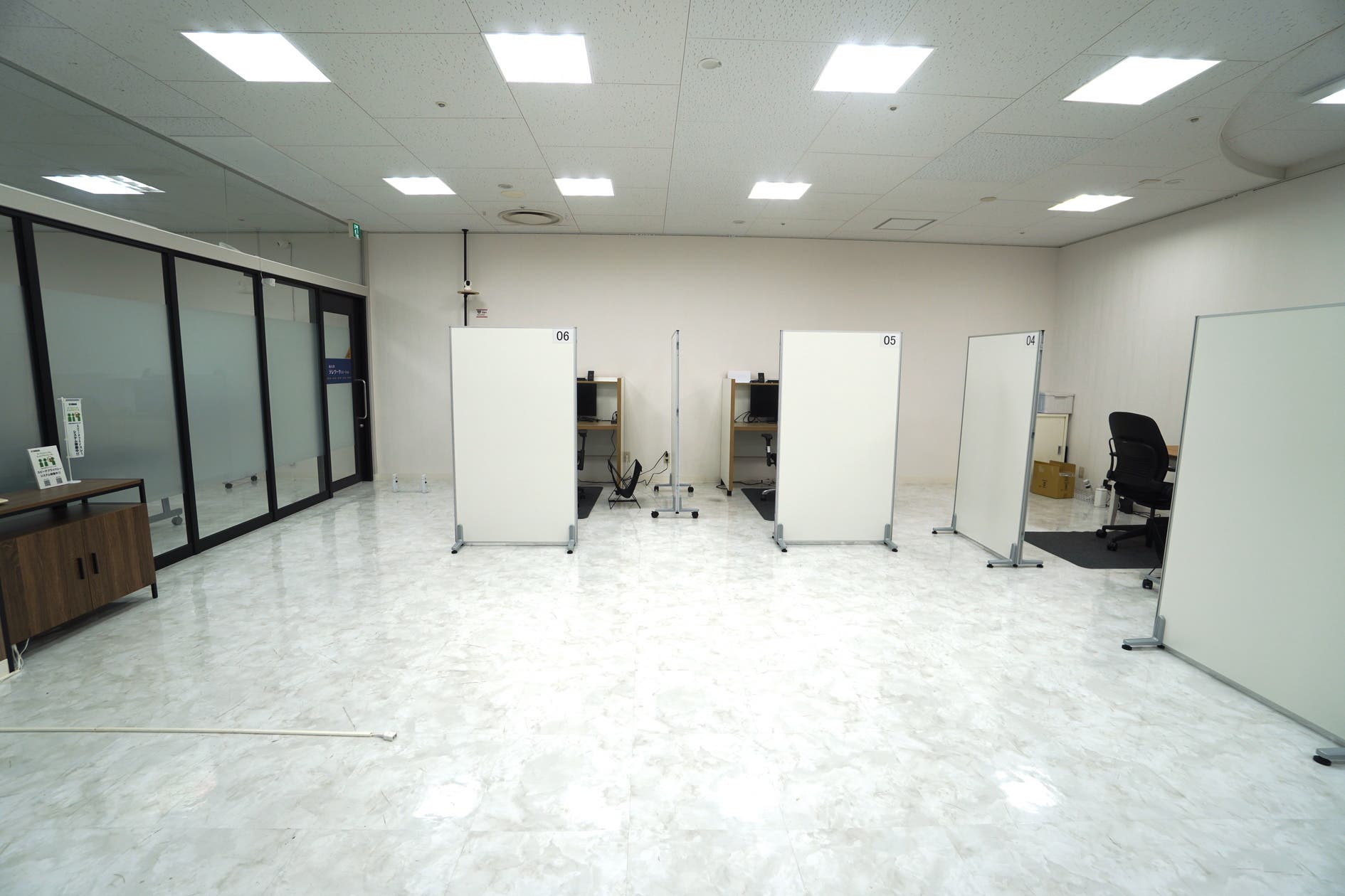 ＜南大沢テレワークステーション ワークデスクNo.5＞光回線Wi-Fi📶モニター🖥テレワーク/ZOOM/自習の写真8