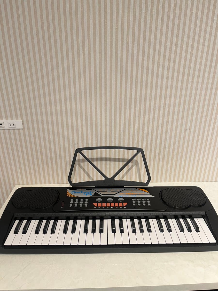 卓上電子ピアノの画像1