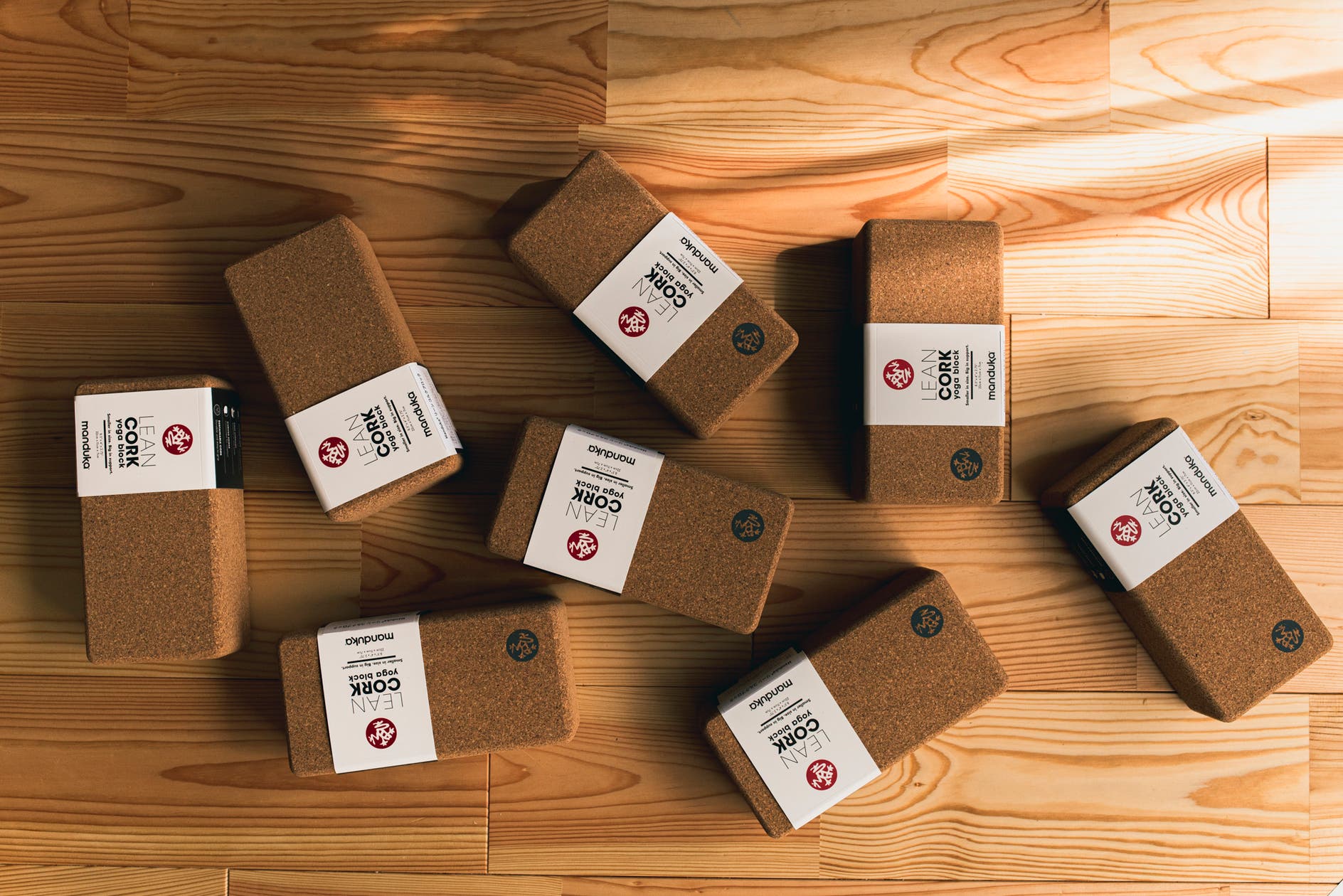 【神保町徒歩4分】優しい天然木の床に、グレイッシュホワイトの壁。自然素材に囲まれた心地よい空間でヨガのレッスンを開催しませんか？の写真14