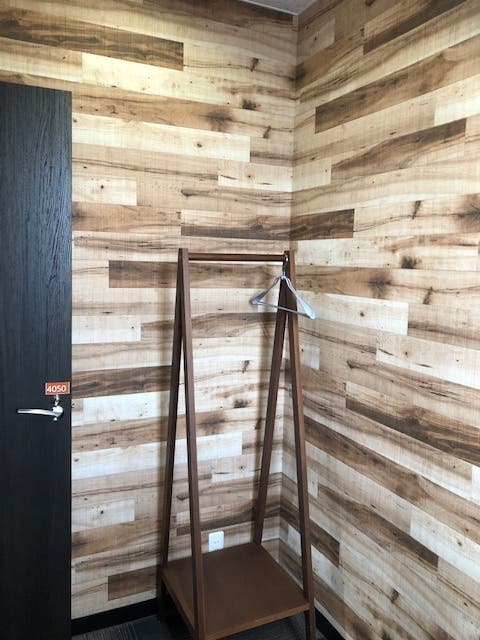 4050号室：時間700円・1日2,000円の完全個室ブース【角部屋】：3ｈ以上の場合は「1日利用」がお得ですの写真8