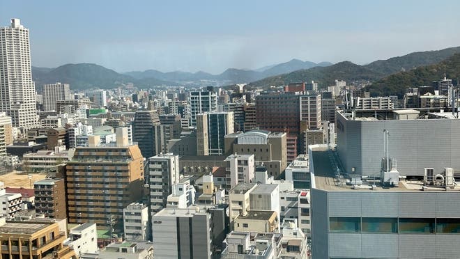 【中ヒロマ_10名会議室】銀山町駅から徒歩2分!眺めの良い広々とした会議室(大型モニター・電源タップ無料/高速Wi-Fiあり)の写真5