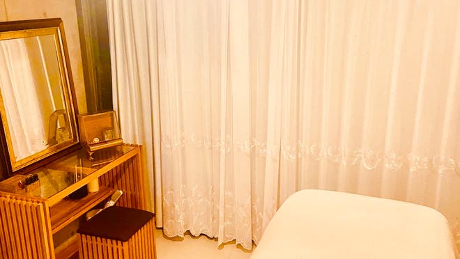 ⭐︎阿波座駅徒歩2分⭐︎《無料で使える備品充実》デザイナーズサロン/高級電動エステベッド/広々プライベート空間の写真3