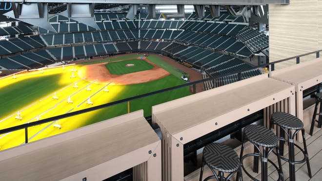 【フィールドを見渡せる抜群】眺望球場内で最も高いテラスデッキ。イベント・会議・教室利用などに!の写真2