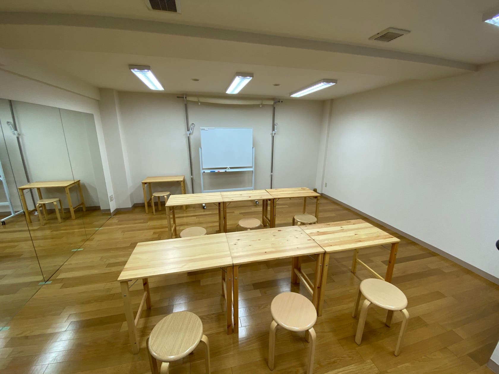 【神保町駅から徒歩2分】ダンス、ボイトレ、演技稽古ができるレンタルスペースの写真4