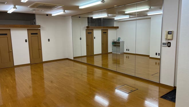 【Wise space802】レンタルスタジオ◆長岡駅近 /提携有料駐車場/Wi-Fi/壁面鏡張り!ヨガマット有の写真1
