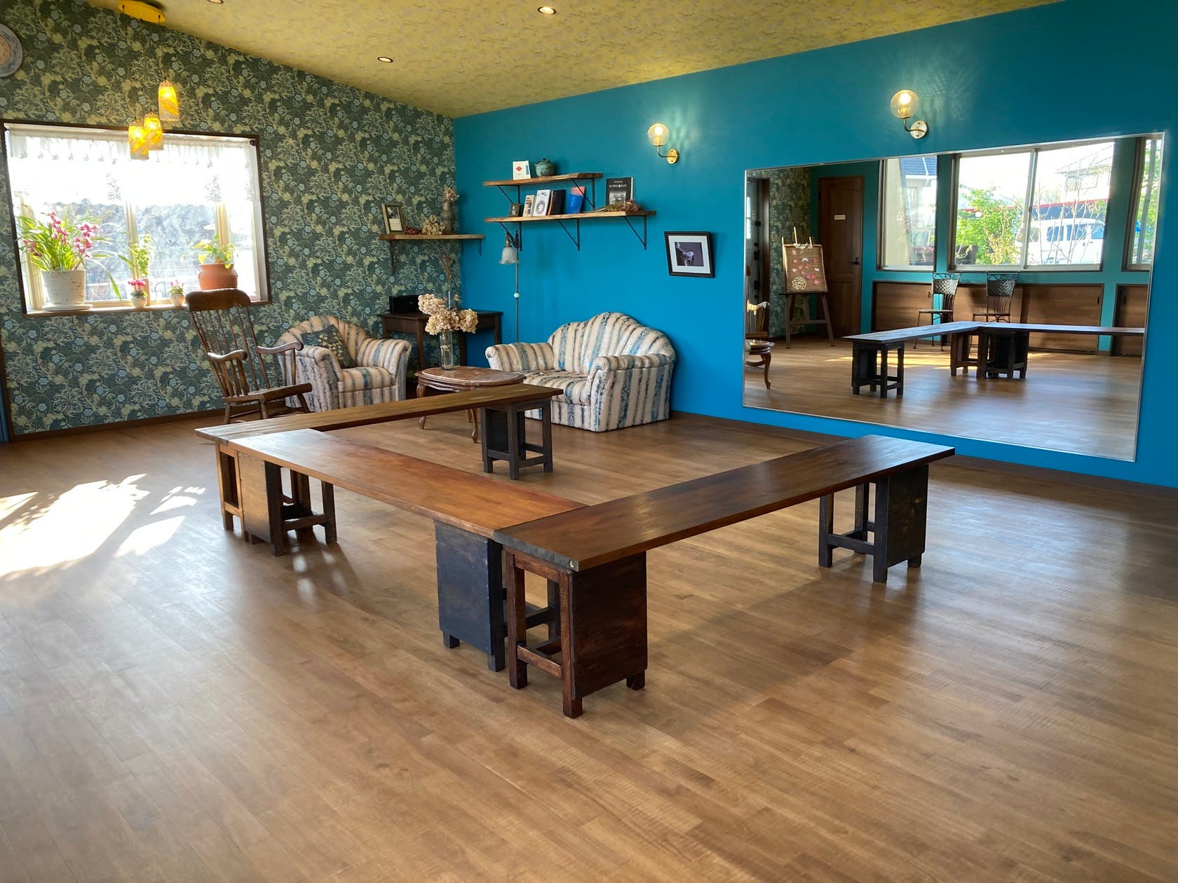 【駐車場無料】ウイリアム・モリスのダンスガーデン！広くてレトロシックな非日常空間は撮影！パーティ！ダンスに！花と緑の庭で撮影も！の写真11