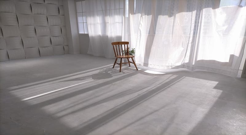 水道橋徒歩1分/自然光【限定格安プランあり】直射光の差し込むサンルーム/様々な背景、壁を撮影可/ビュースタジオ
