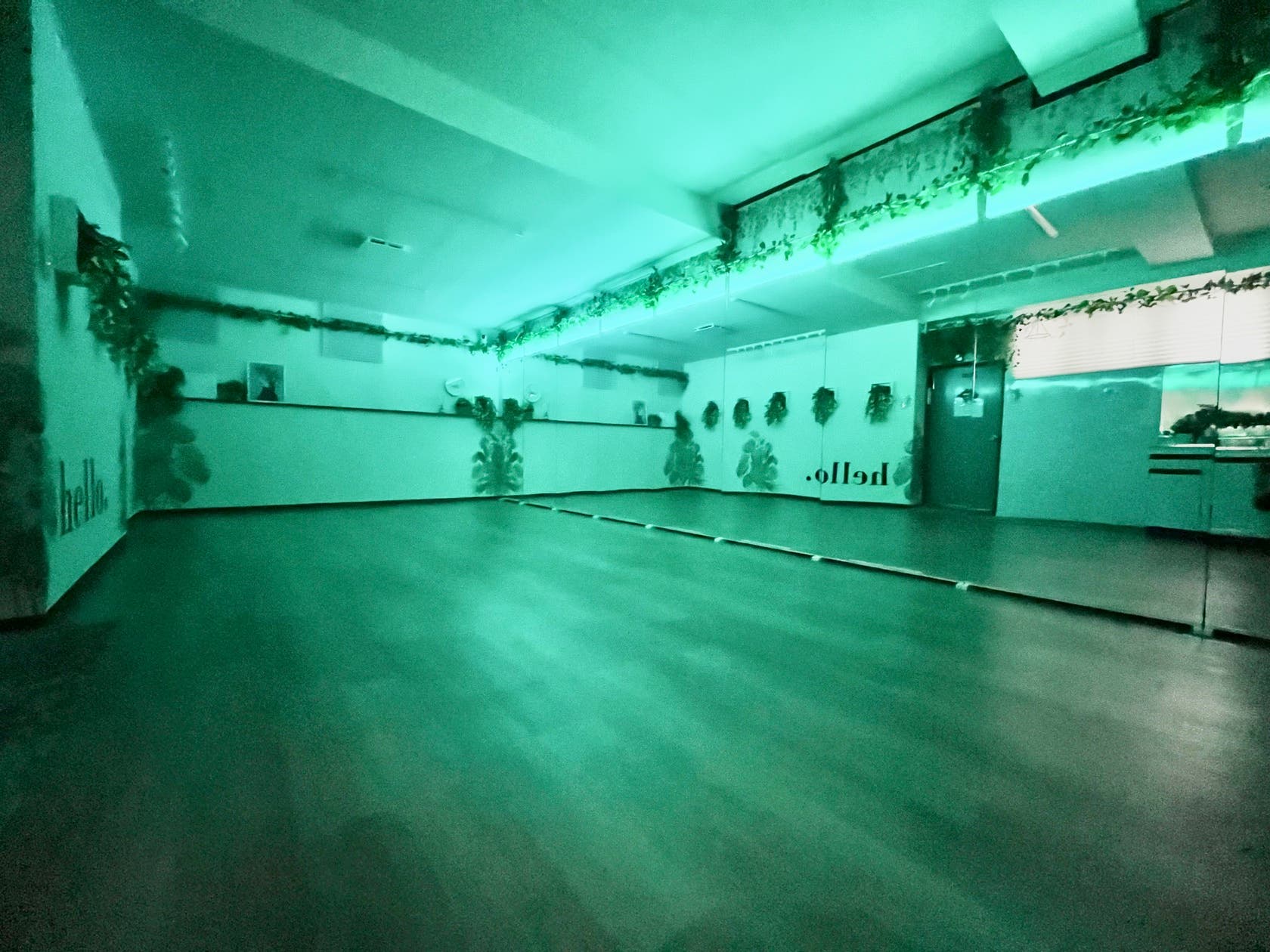 【蒲田駅東口5分】エアコンNEW！鏡約7mの綺麗で広いスタジオでダンス・ヨガ・ピラティス・演劇・撮影などに☆振動の出るダンス✖の写真6