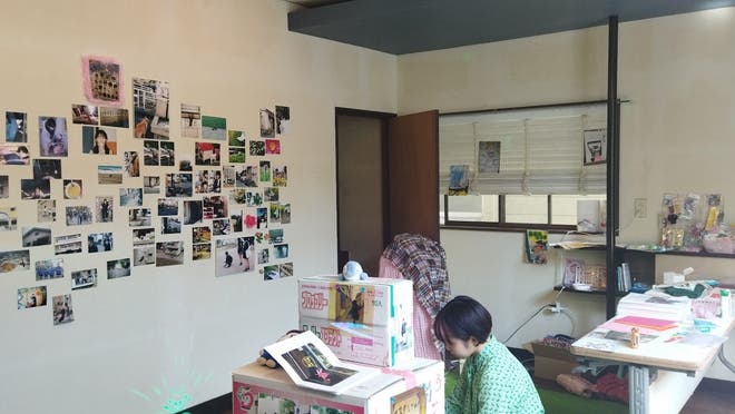 神泉駅徒歩数十秒! 日本家屋2階の10畳 ギャラリー使用可 電子ピアノありの写真12